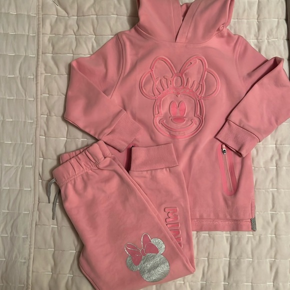 Matching Sets | Minnie Mouse Jogger Set | Poshmark